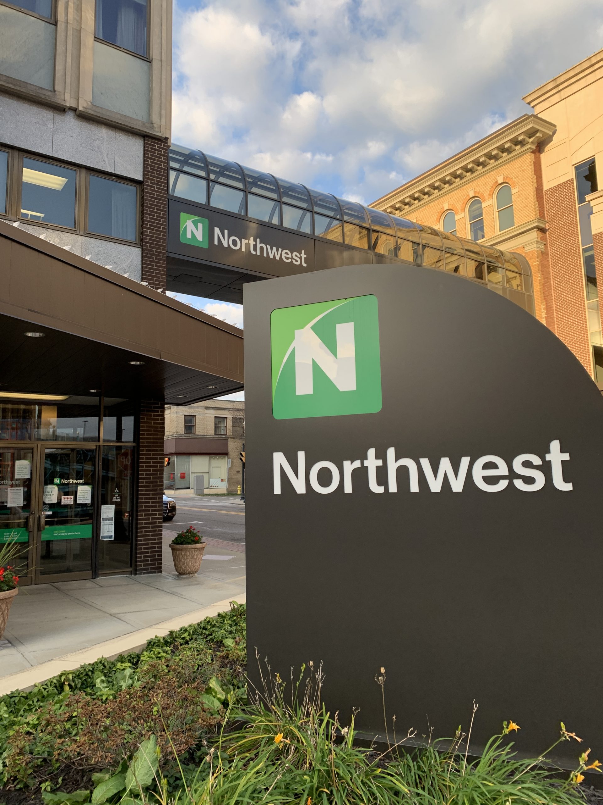 Northwest Bank Enters Into Agreement To Sell Its Insurance Business News Sports Jobs Times northwest-bank-enters-into-agreement-to-sell-its-insurance-business-news-sports-jobs-times